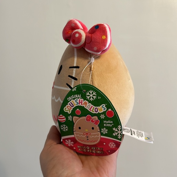 Squishmallows | Toys | Nwt Gingerbread Hello Kitty 5 Squishmallow ...